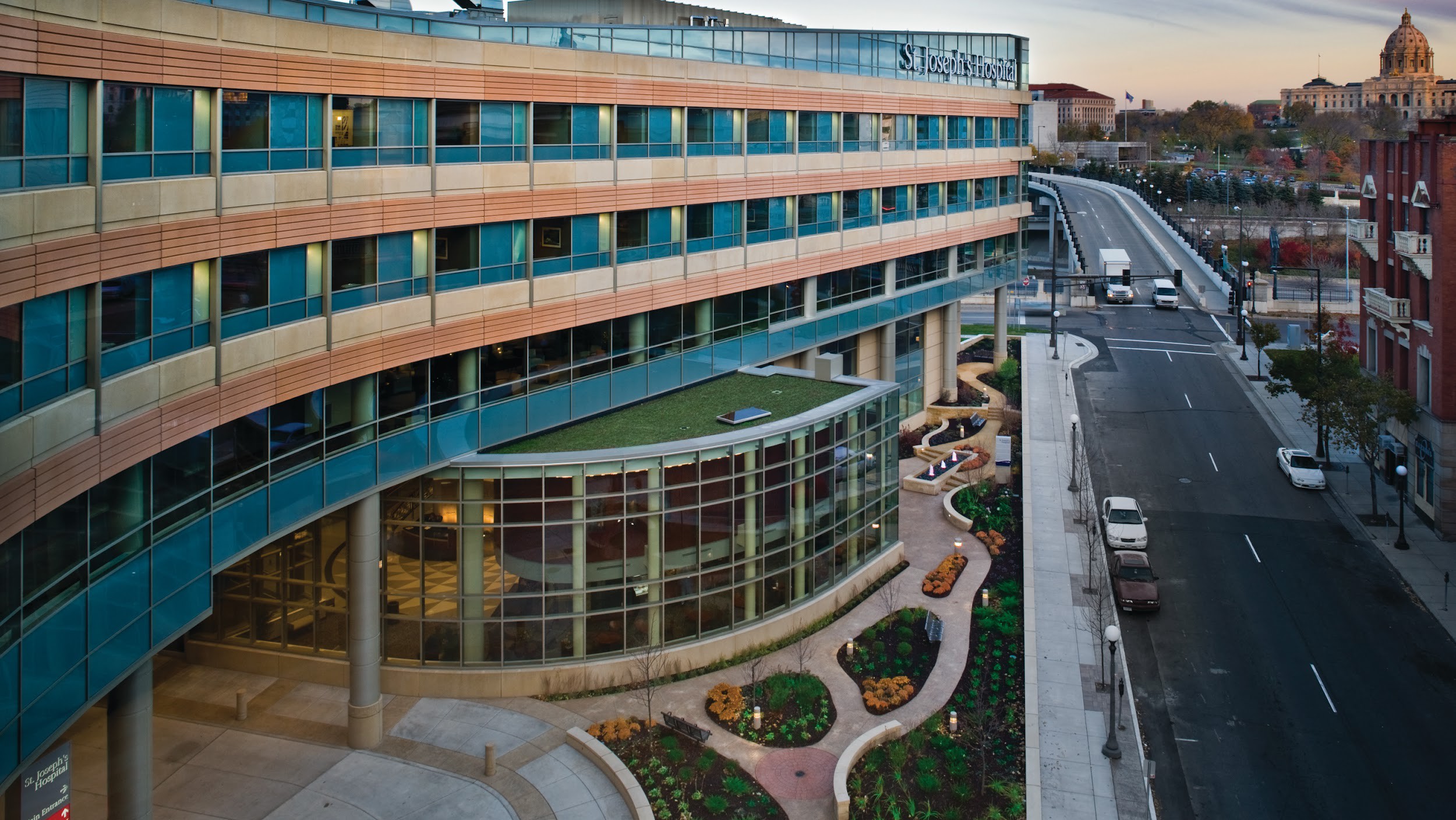 M Health Fairview St Josephs Campus - Saint Paul, Minnesota | Detox Centers